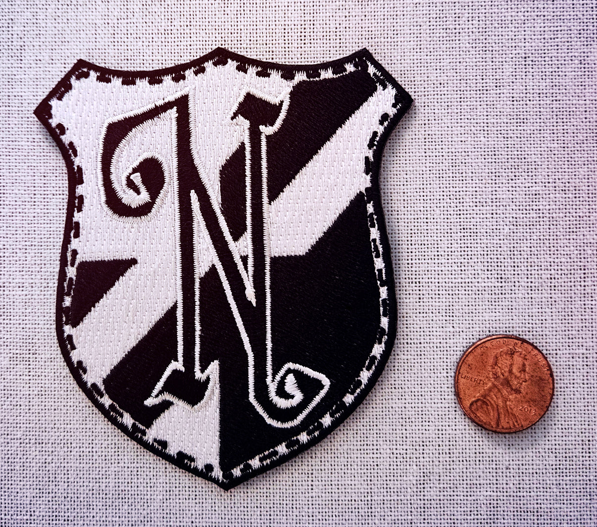 Nevermore Emblem Patch - Small – rednflynn